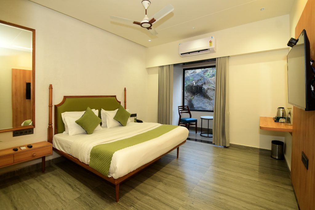 About Crystal Inn - Boutique Hotel in Mount Abu